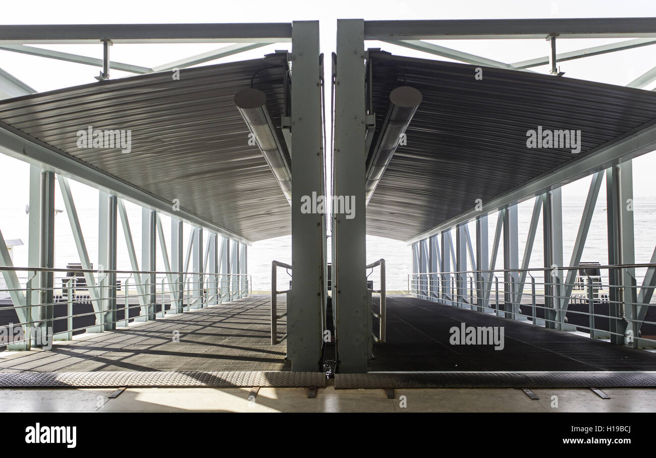 The sea entrance hi-res stock photography and images - Alamy