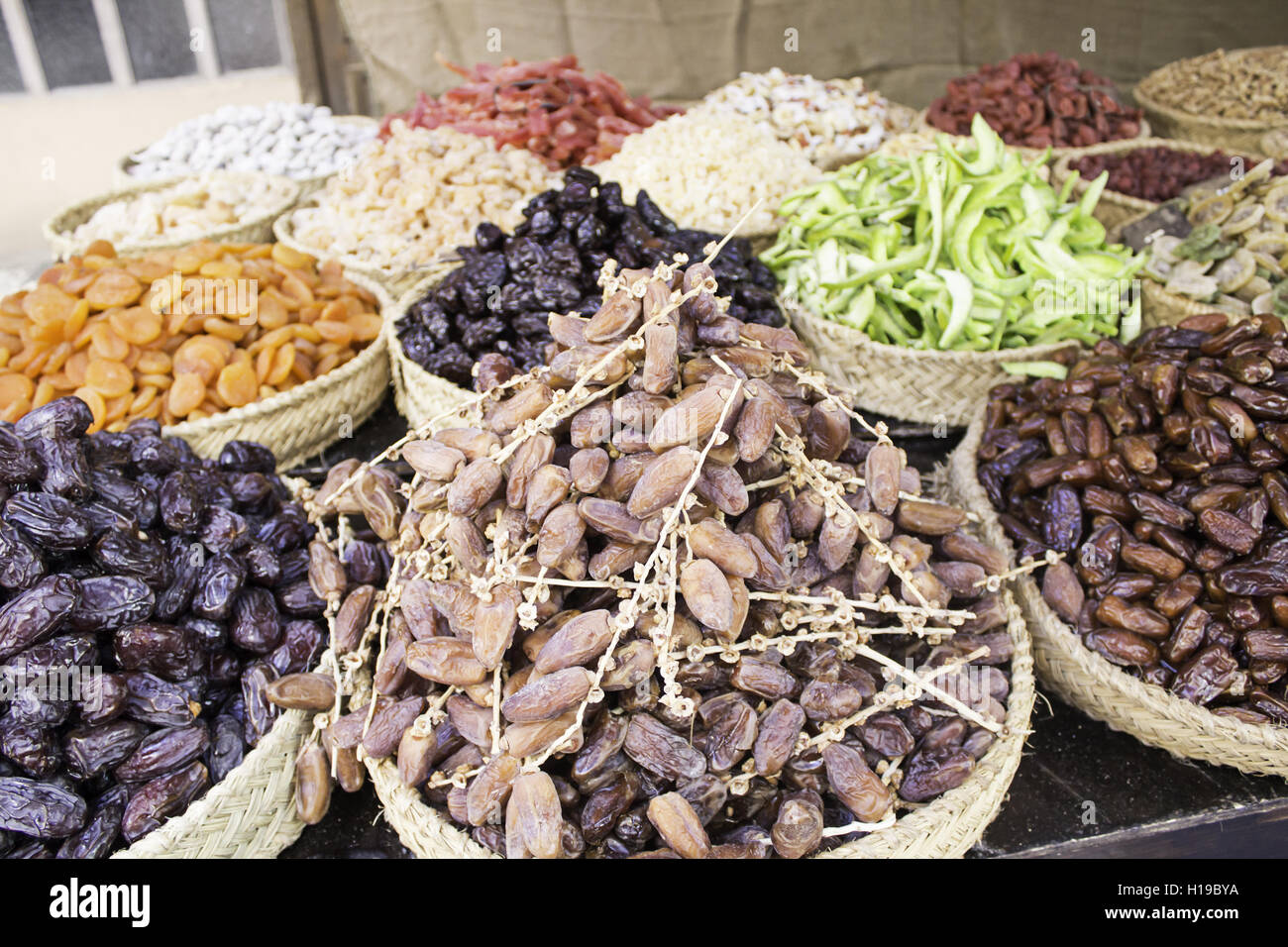 Dates and nuts in store food, meal Stock Photo - Alamy
