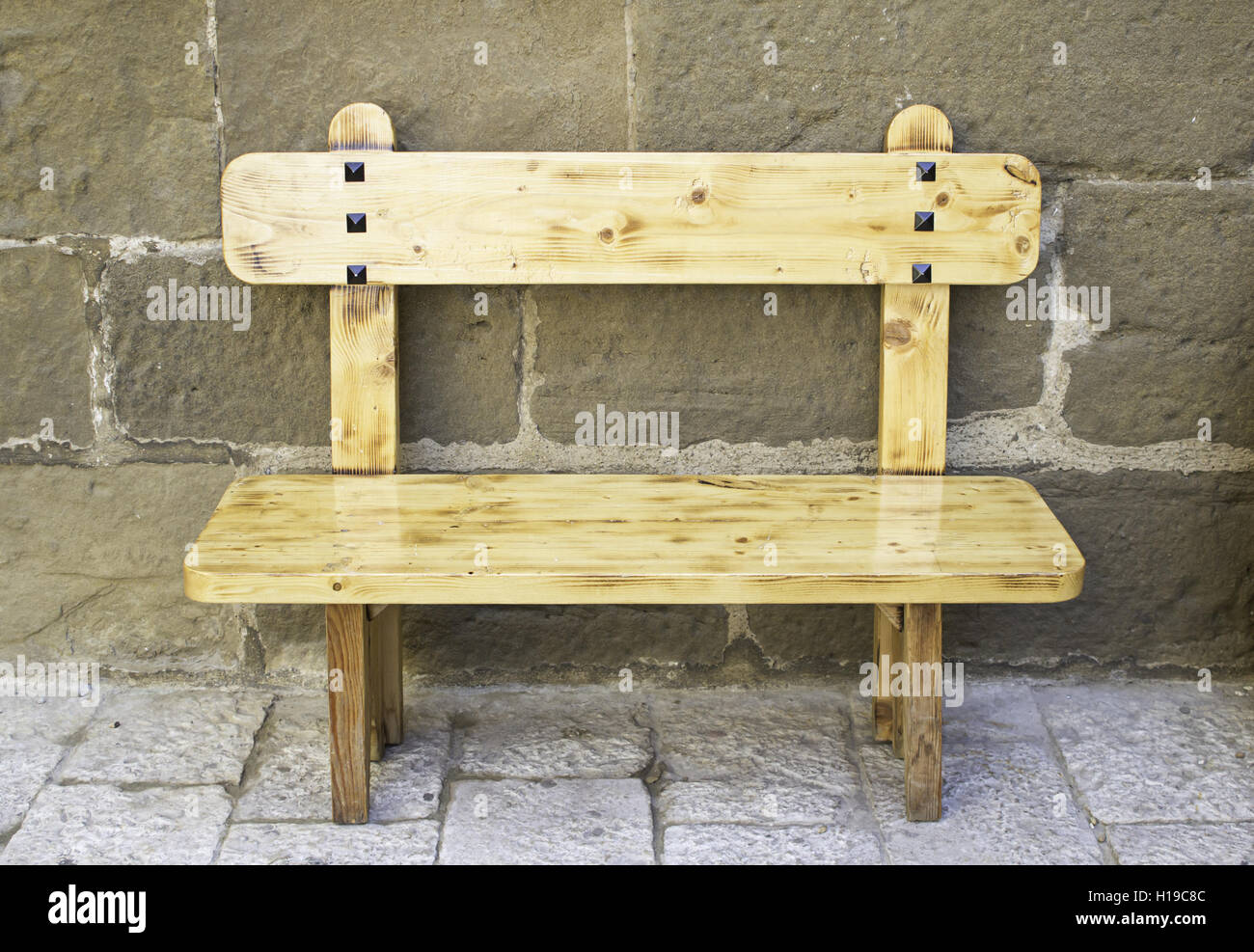 Brown wooden bench hi-res stock photography and images - Alamy