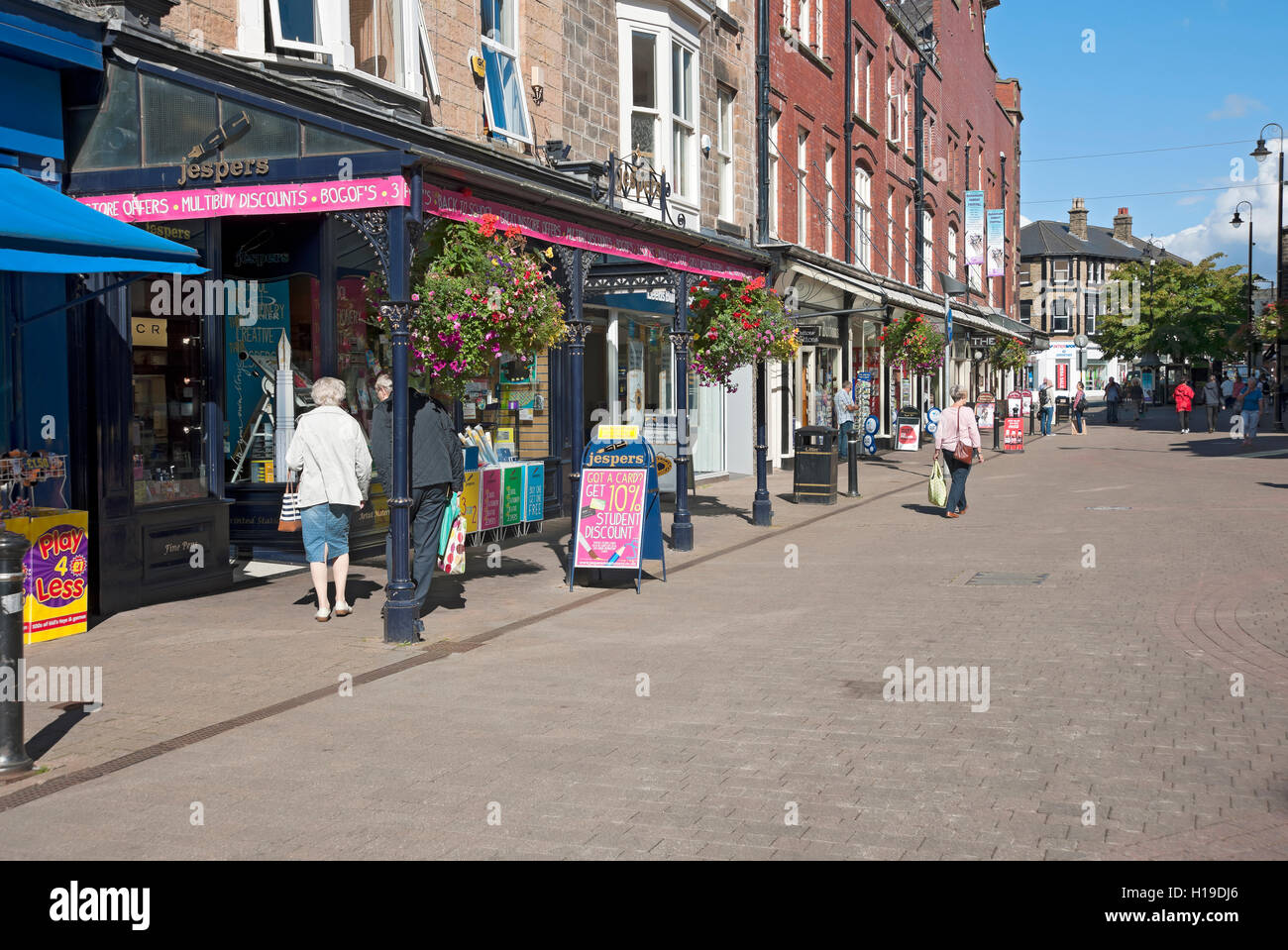Harrogate yorkshire oxford hi-res stock photography and images - Alamy