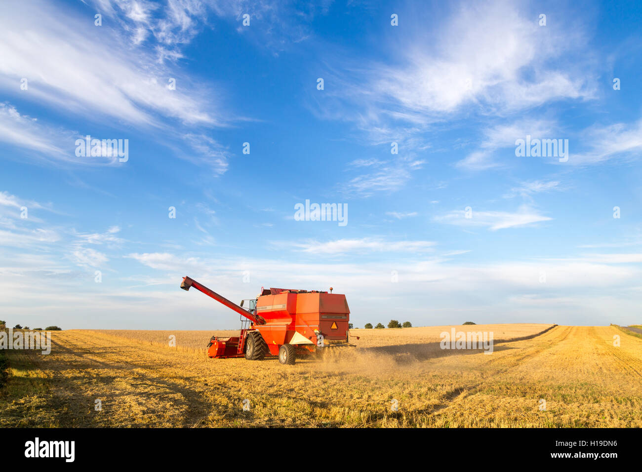 Crop cutting machine hi-res stock photography and images - Alamy