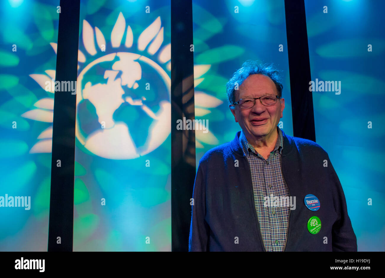 Larry sanders hi-res stock photography and images - Alamy