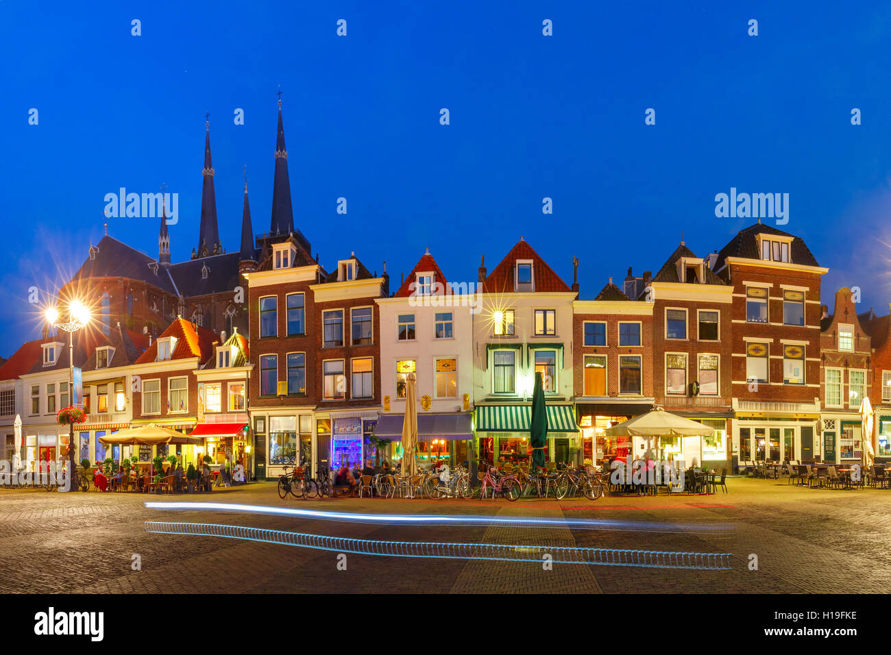 Delft dutch the netherlands hi-res stock photography and images - Alamy