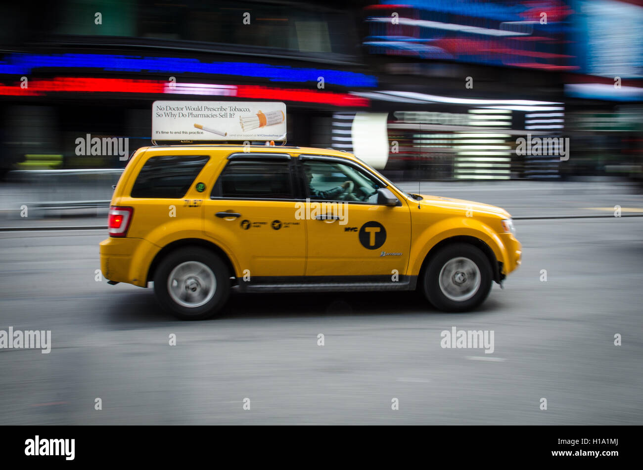 New York Yellow Cab in New York City Stock Photo - Alamy