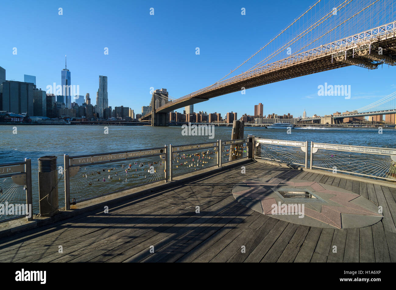 Love Locks / Padlocks in Brooklyn Bridge Park overlooking the Brooklyn ...