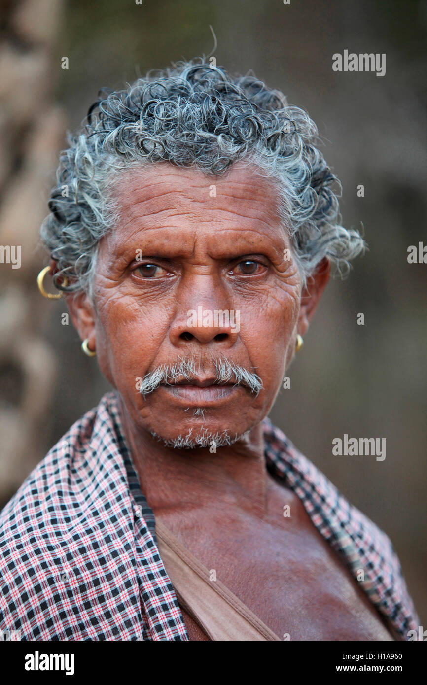 Tribal man, Muria Tribe, Erdka Village, Chattisgarh, India. Rural faces ...