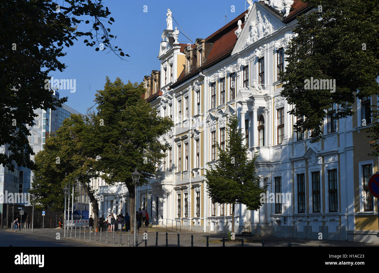 Magdeburg, Germany. 13th Sep, 2016. The baroque buildings of the State ...