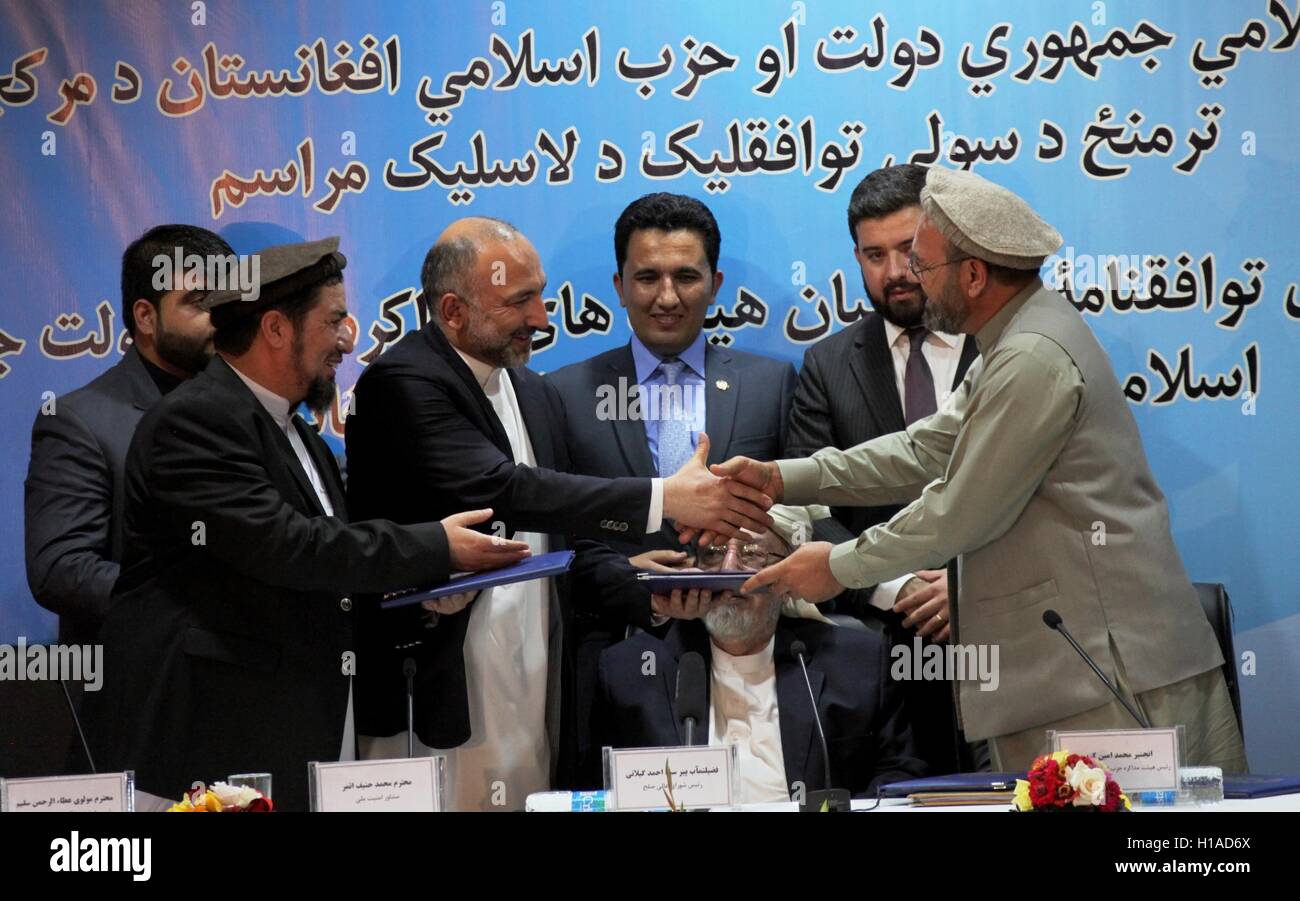 Kabul, Afghanistan. 22nd Sep, 2016. Mohammad Amin Karim (R), head of ...