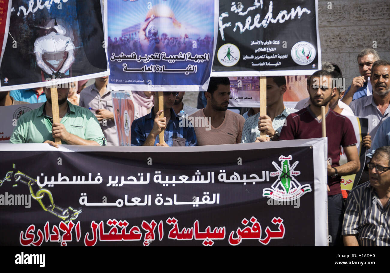 Squalid prison hi-res stock photography and images - Alamy