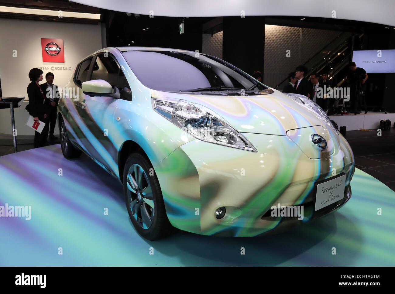Tokyo, Japan. 23rd Sep, 2016. Japan's automobile giant Nissan displays ...