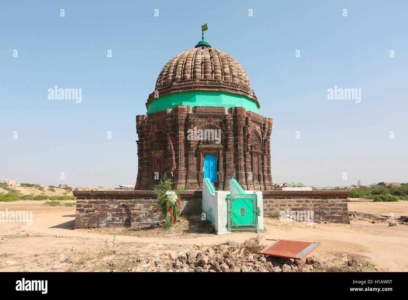 Pir Ghaus Muhammad tomb, Lakhpat fort, Kutch, Gujrat, India Stock Photo ...