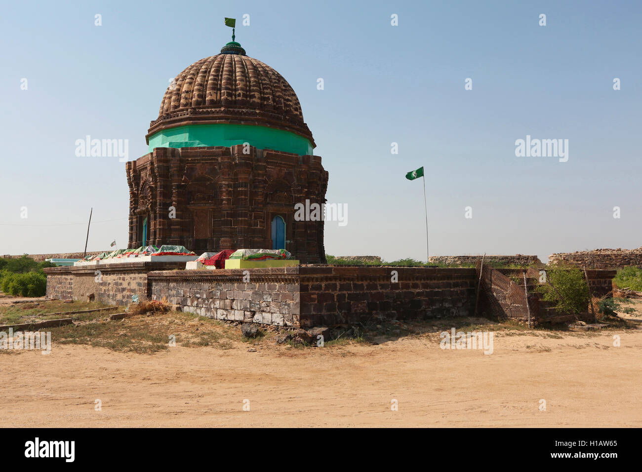Pir Ghaus Muhammad tomb, Lakhpat fort, Kutch, Gujrat, India Stock Photo ...