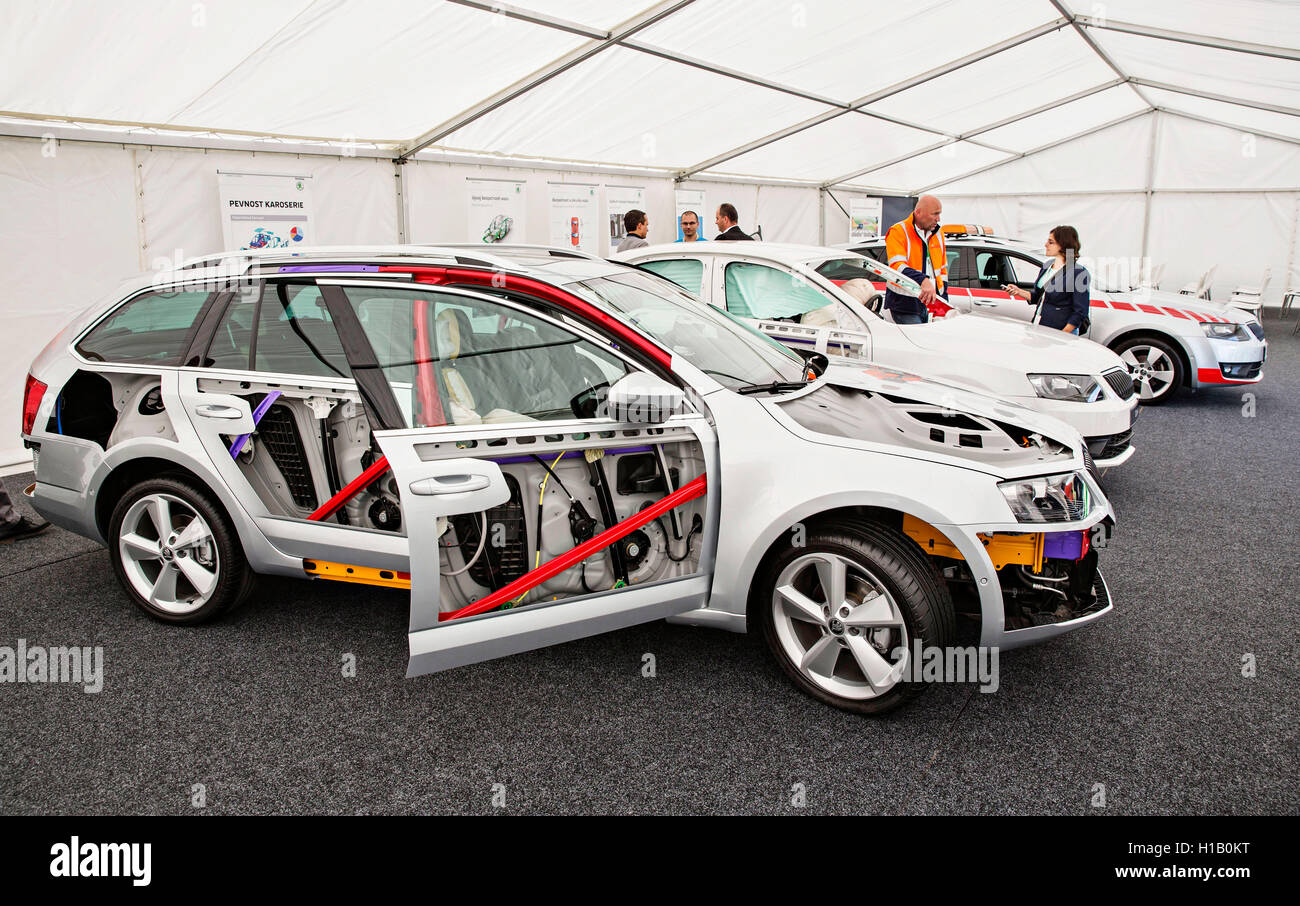 Skoda Auto, safety components, airbag Stock Photo - Alamy