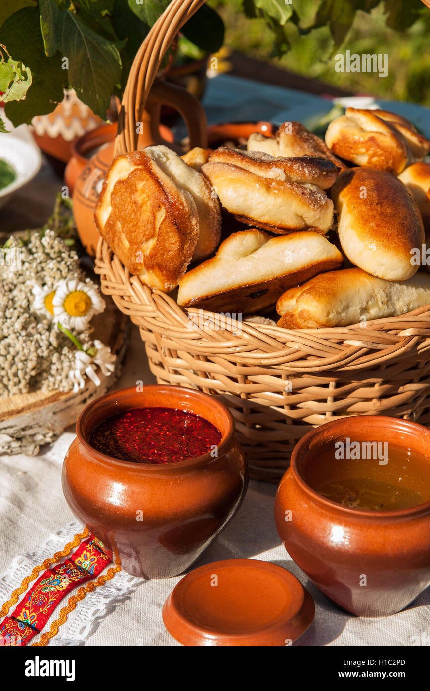 Russian table with food Stock Photo - Alamy