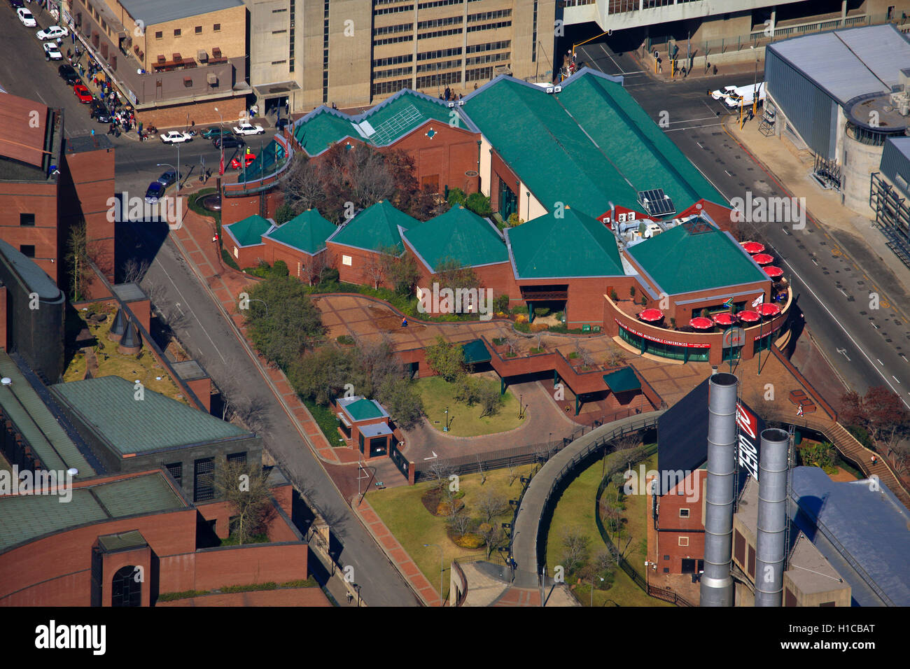 Aerial photograph of the SAB Centenary Building in Johannesburg ...