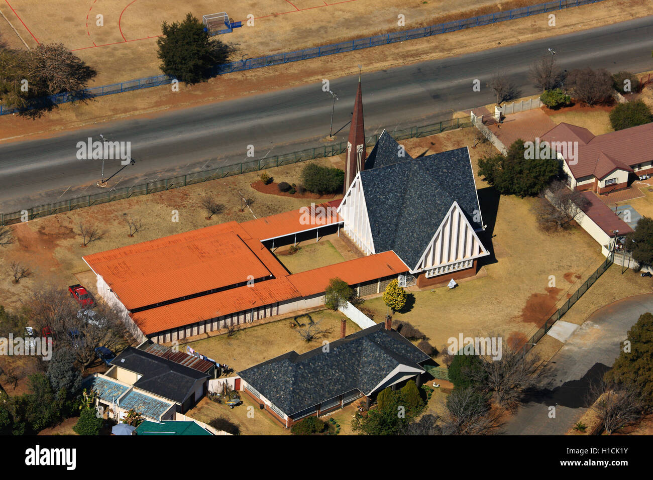African churches street hi-res stock photography and images - Alamy