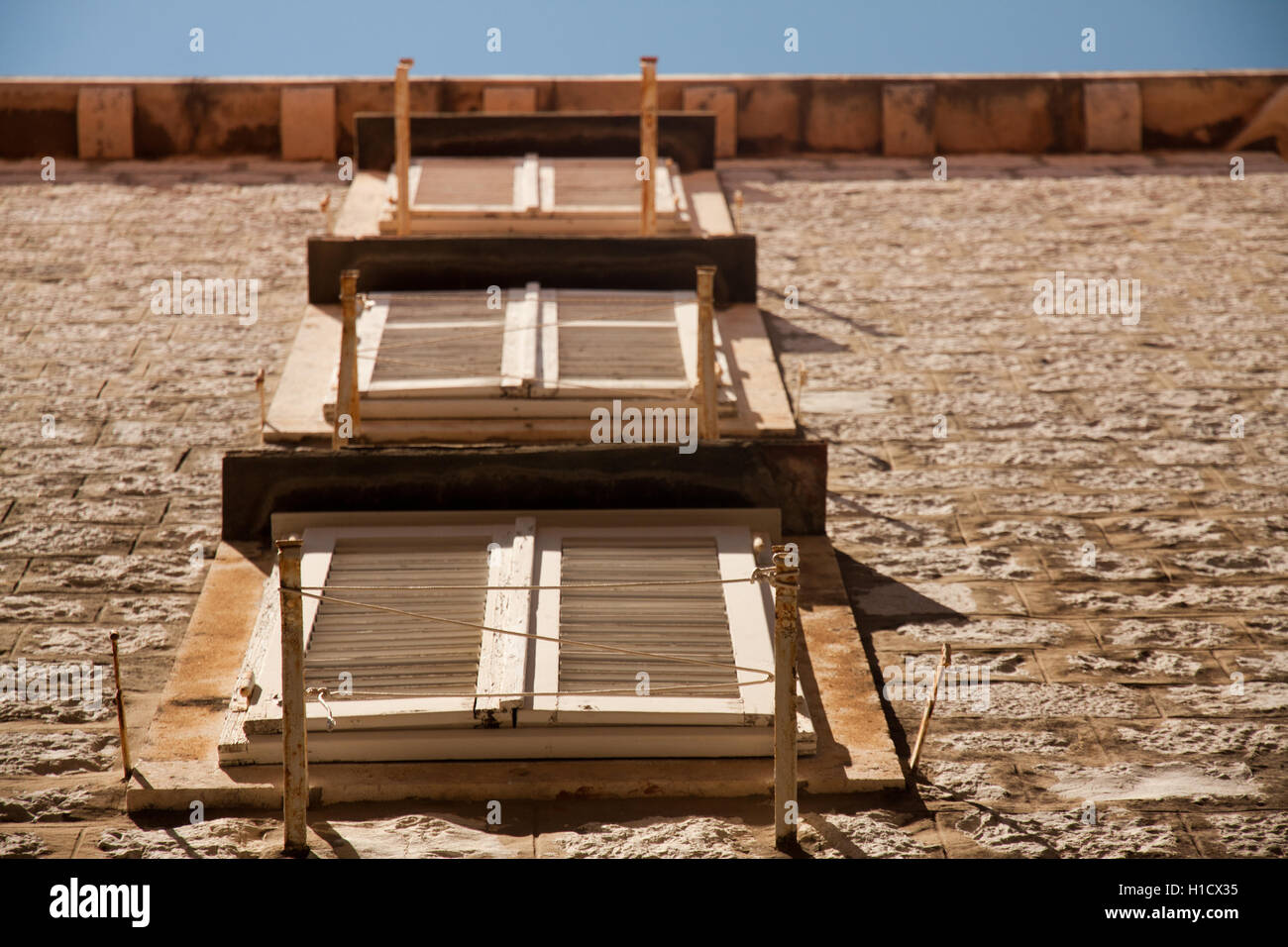Bad design of windows hi-res stock photography and images - Alamy