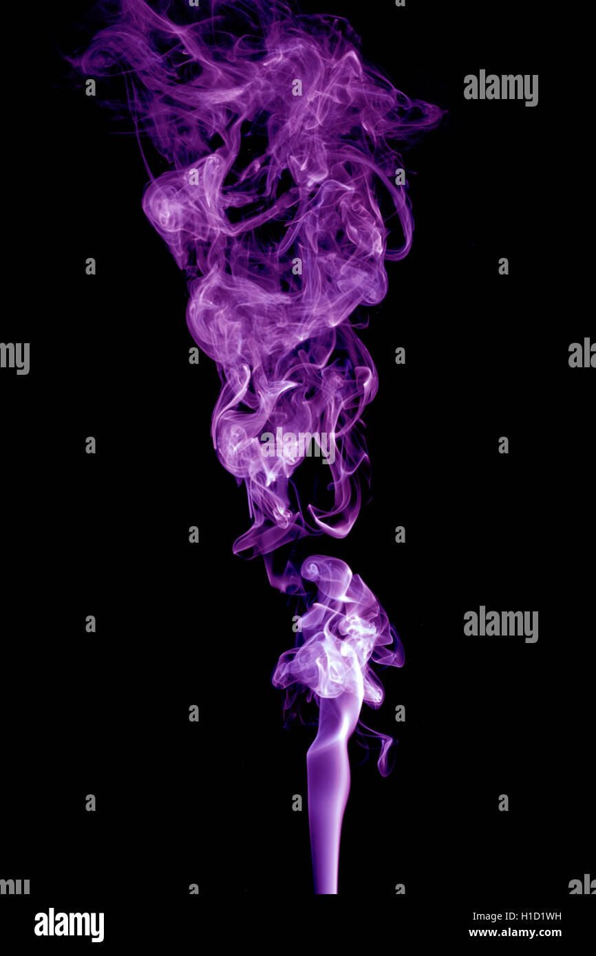 Purple smoke background hi-res stock photography and images - Alamy