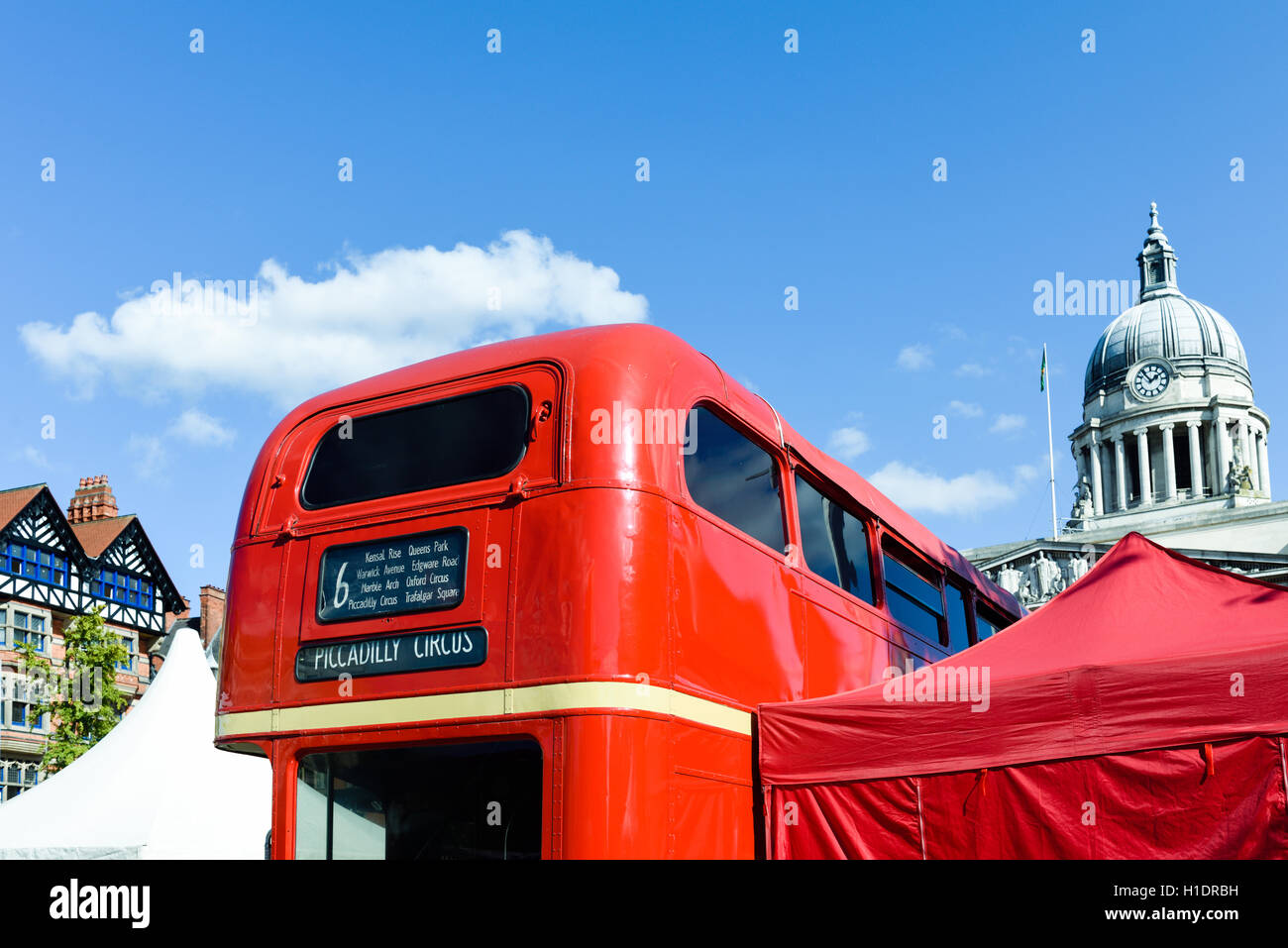 Bus bar hi-res stock photography and images - Alamy