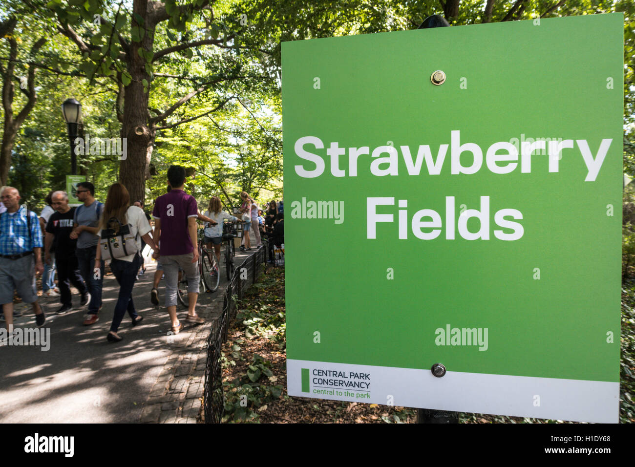 The beatles strawberry fields forever hi-res stock photography and ...