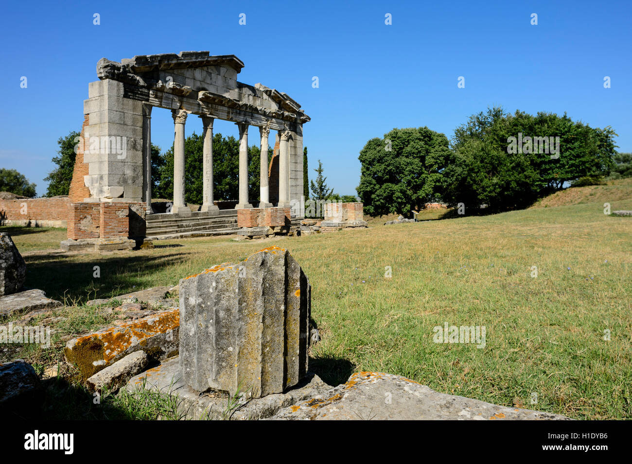 Ancient greek city ruins of apollonia hi-res stock photography and ...