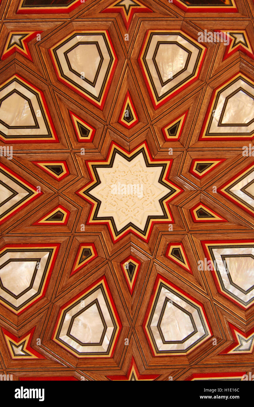 Wood inlay islam hi-res stock photography and images - Alamy