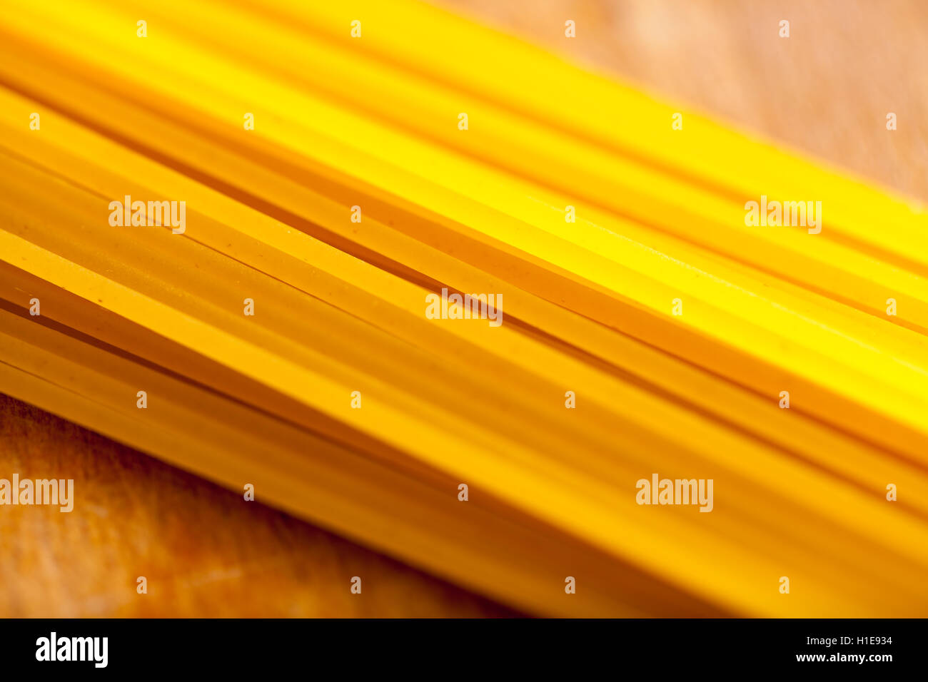 Packet of spaghetti hi-res stock photography and images - Alamy