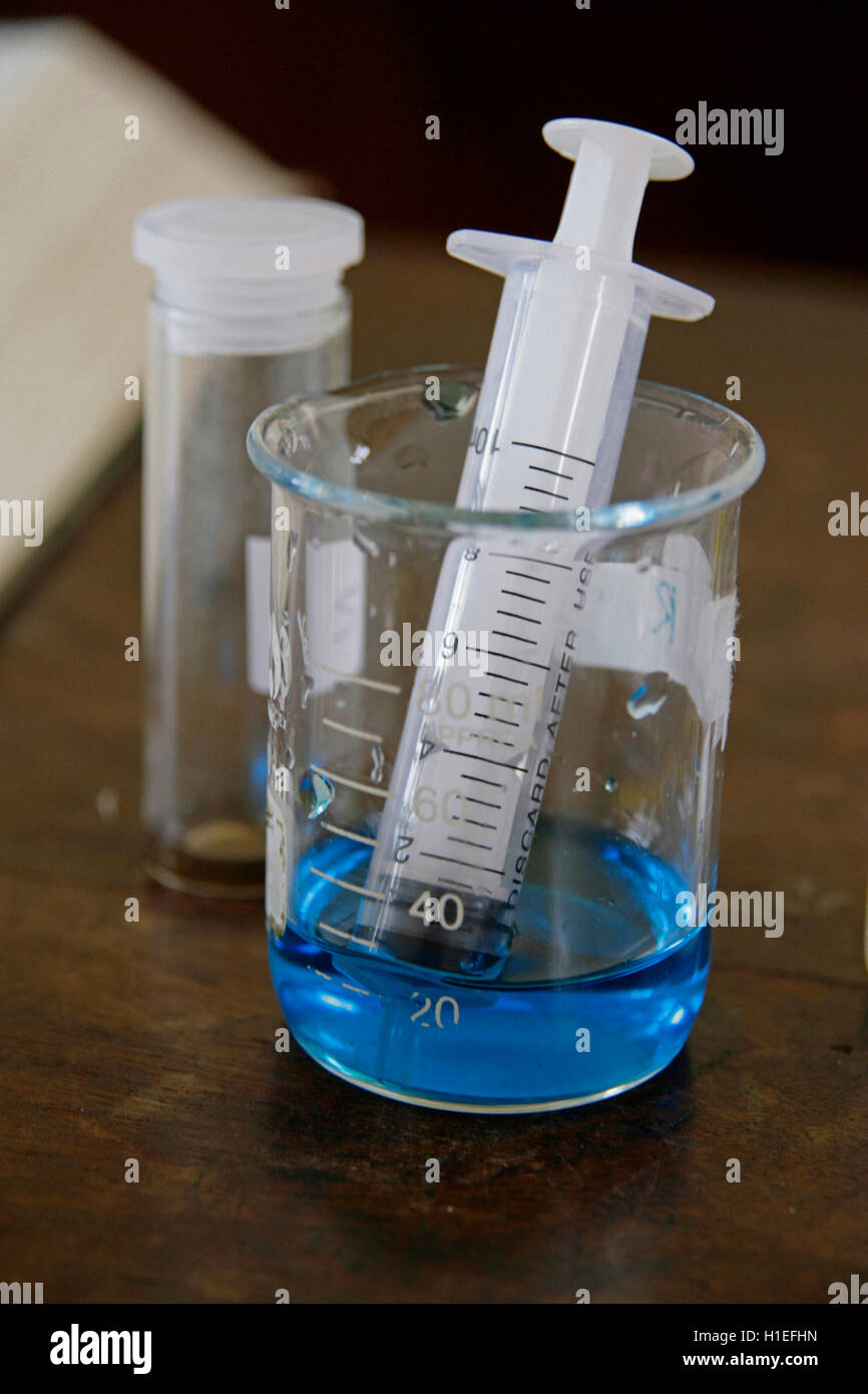 Laboratory apparatus hi-res stock photography and images - Alamy