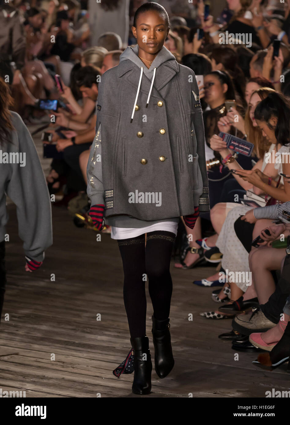 NEW YORK, NY - SEPTEMBER 09, 2016: Alicia Burke walks the runway at ...