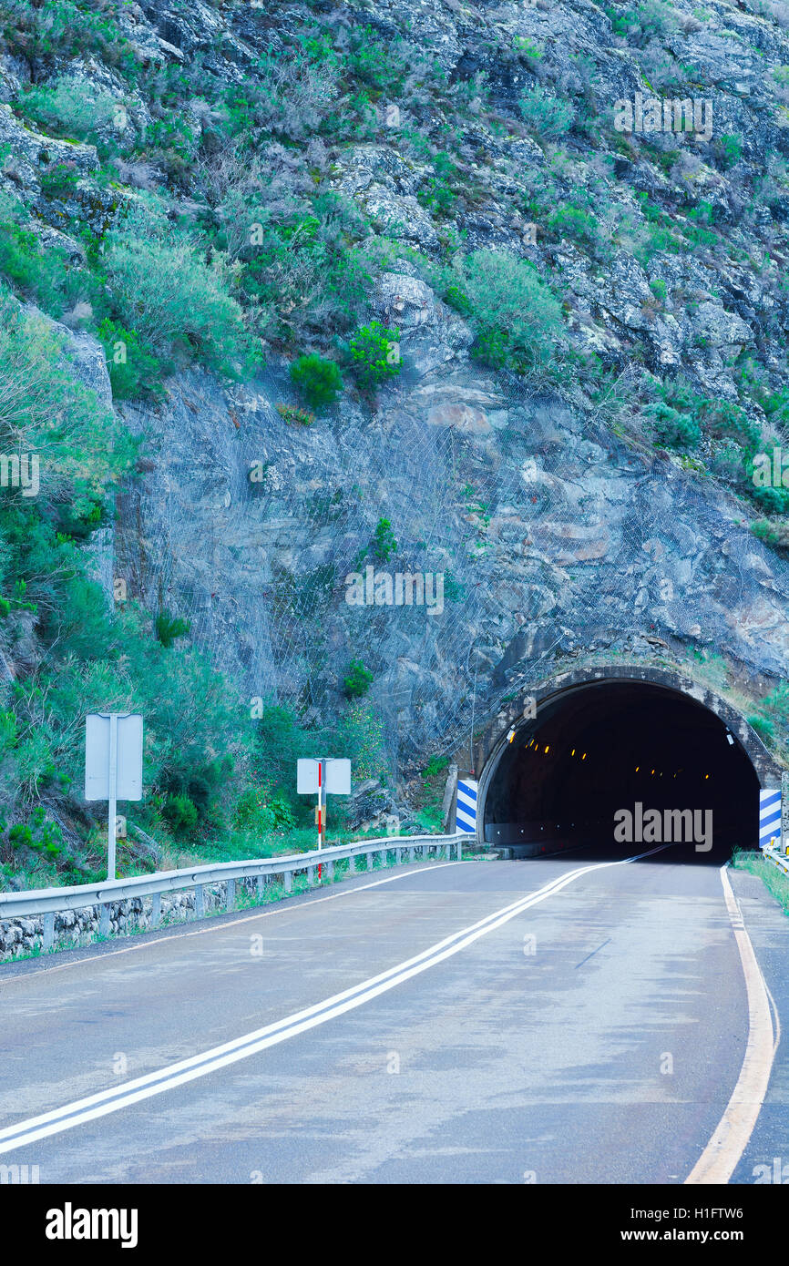 Tunnel road sign warning hi-res stock photography and images - Alamy