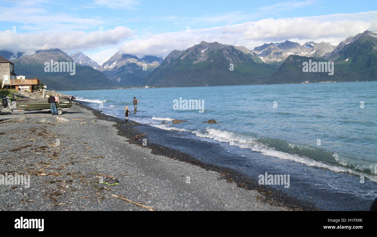 alaska shoreline kayaking Stock Photo - Alamy