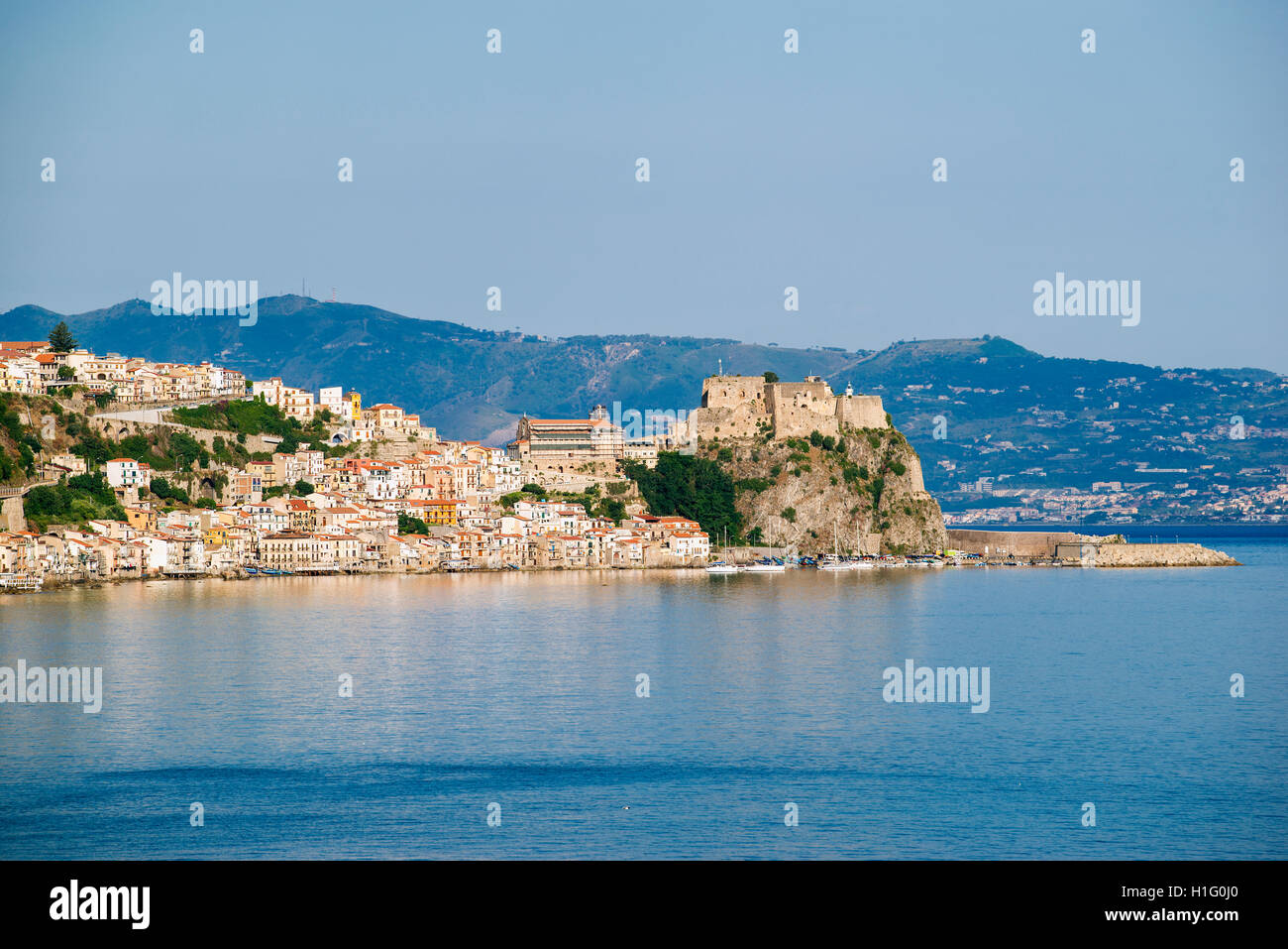 view of Strait of Messina seen from Calabria Stock Photo - Alamy