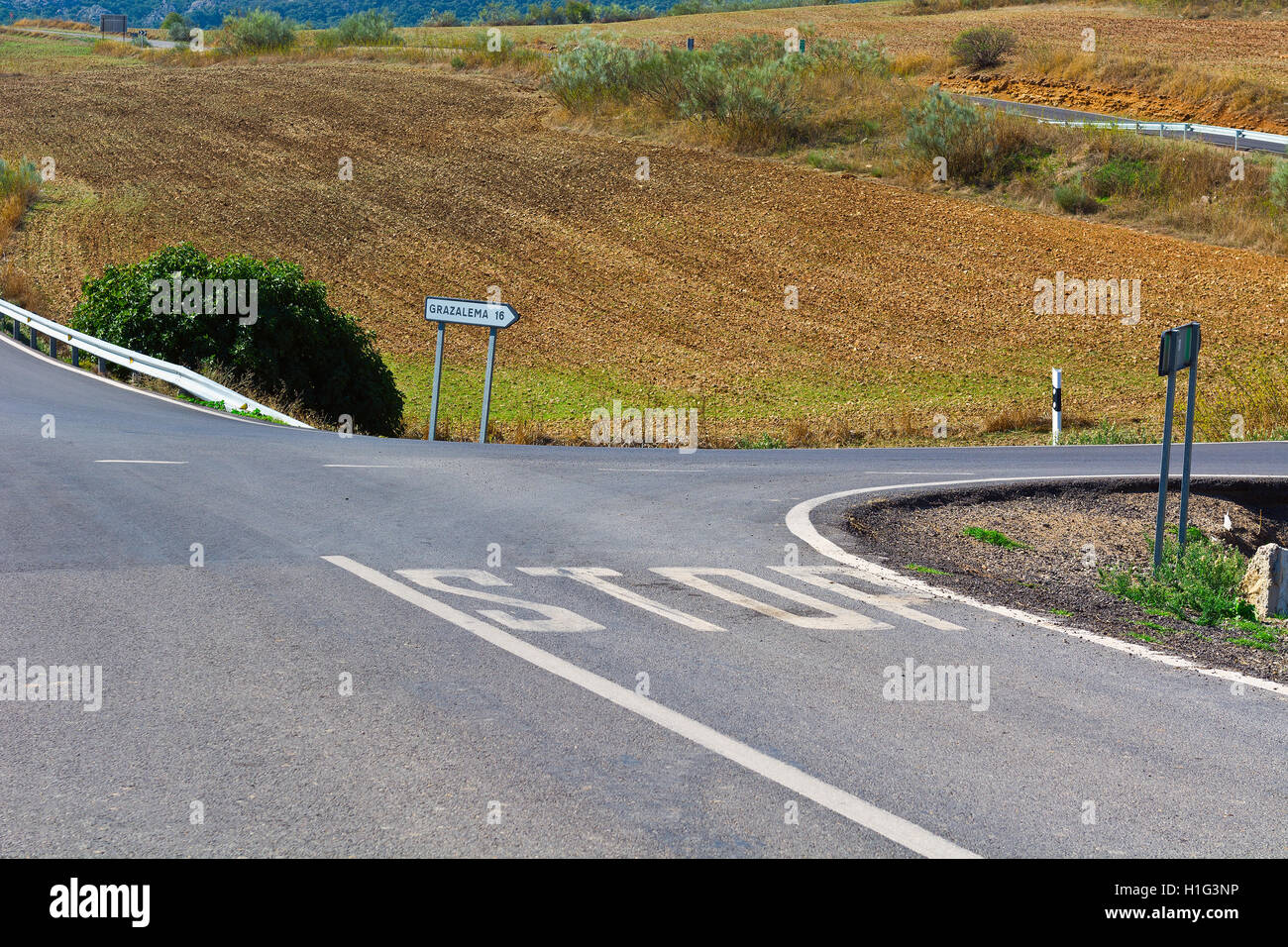 Stop the crossroads hi-res stock photography and images - Alamy
