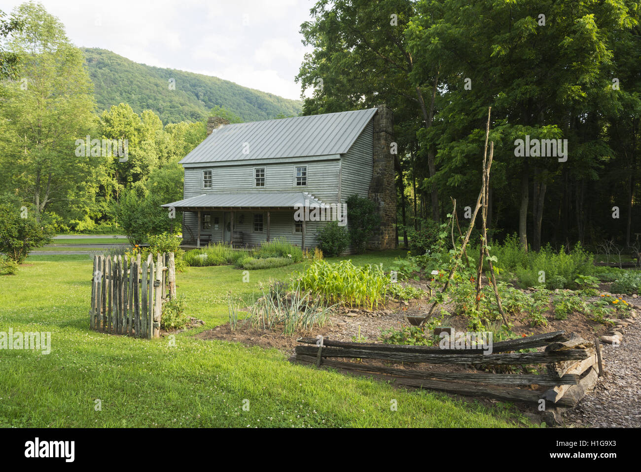 West Virginia, Seneca Rocks, Sites Homestead Stock Photo - Alamy