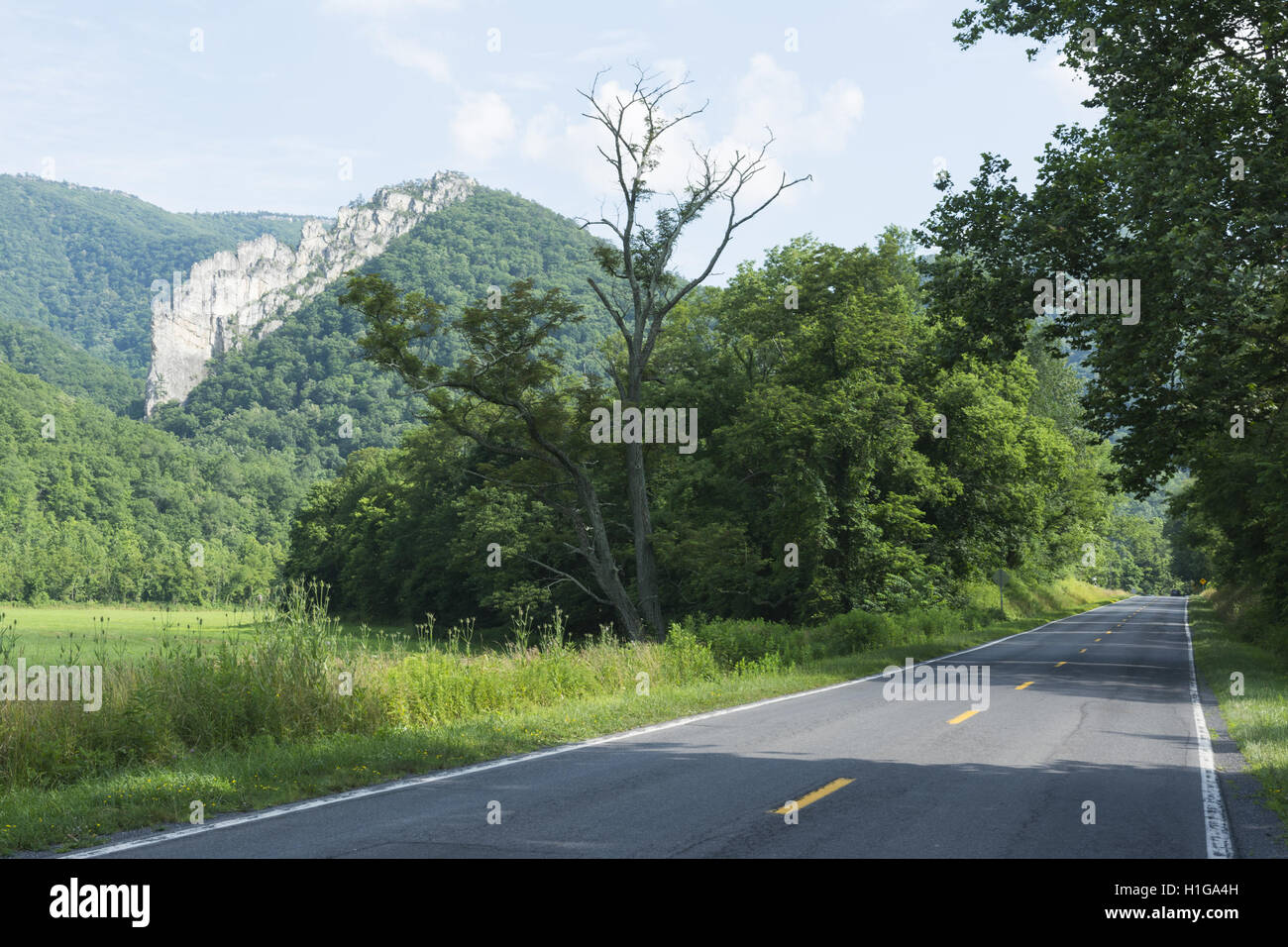 West Virginia, Seneca Rocks, Champe Rocks landscape Stock Photo - Alamy