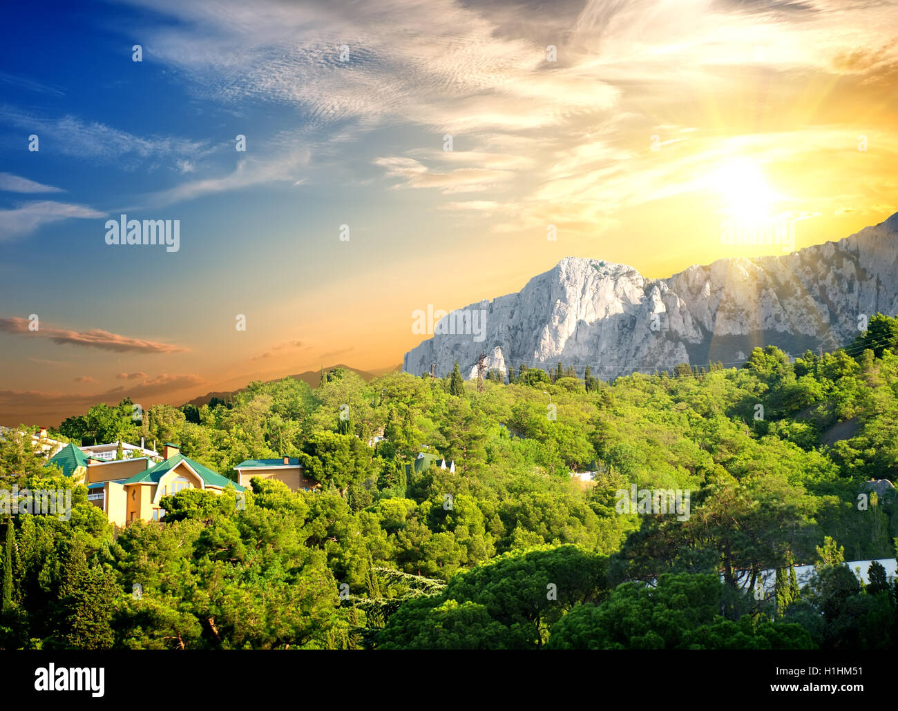 Beautiful landscape village houses hi-res stock photography and images ...