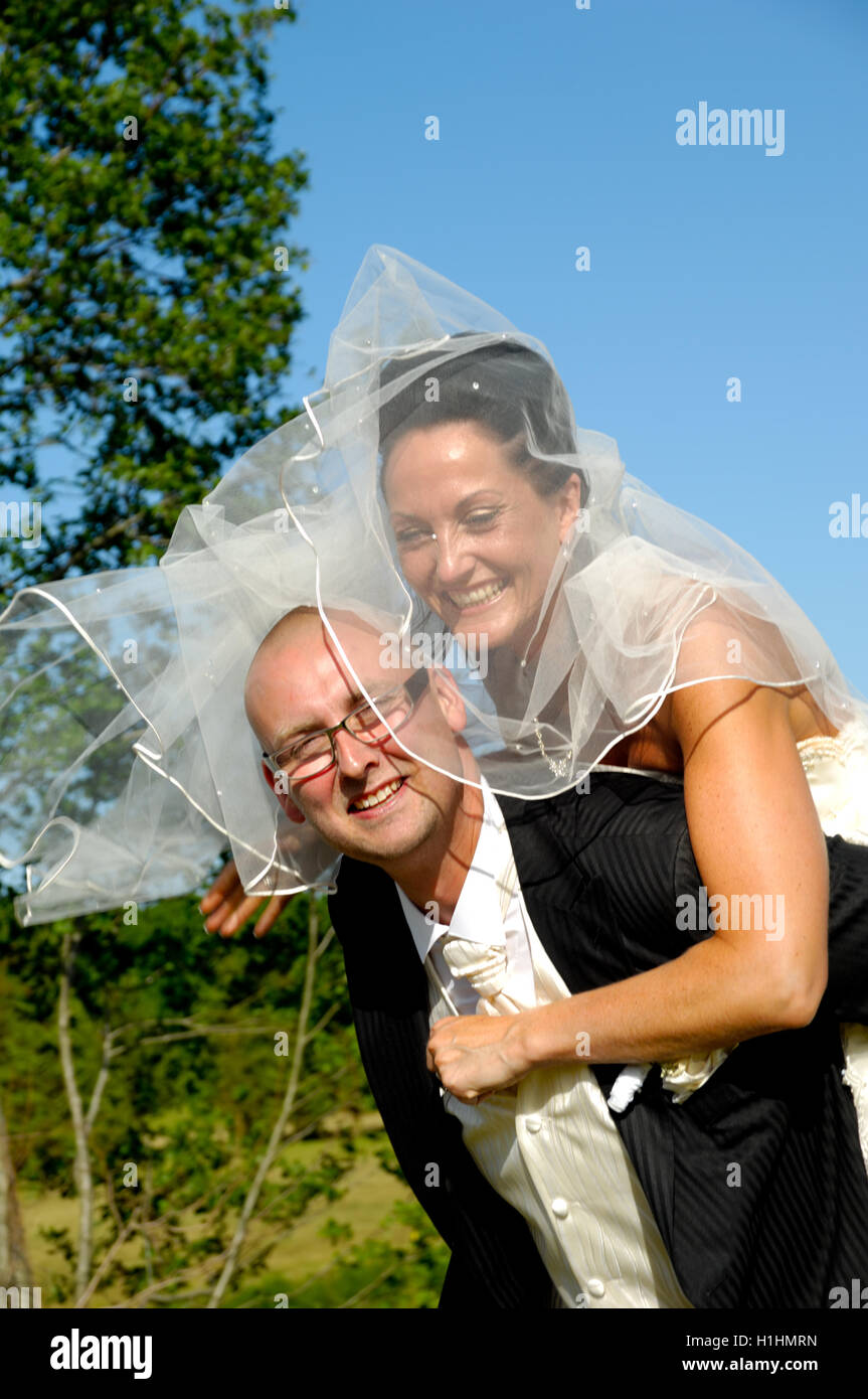 Humor bride groom hi-res stock photography and images - Alamy