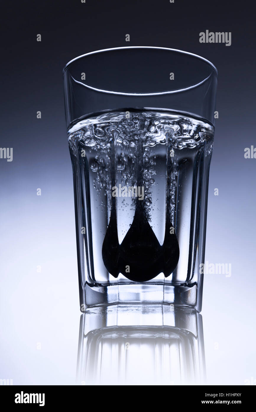 Simple water hi-res stock photography and images - Alamy
