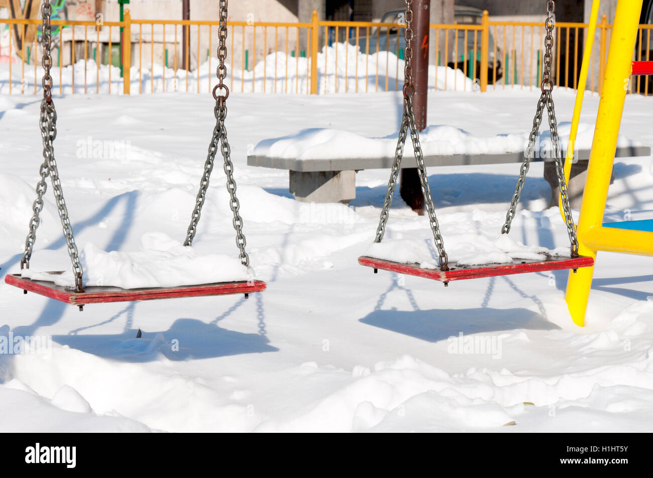 Two rope swings hi-res stock photography and images - Alamy