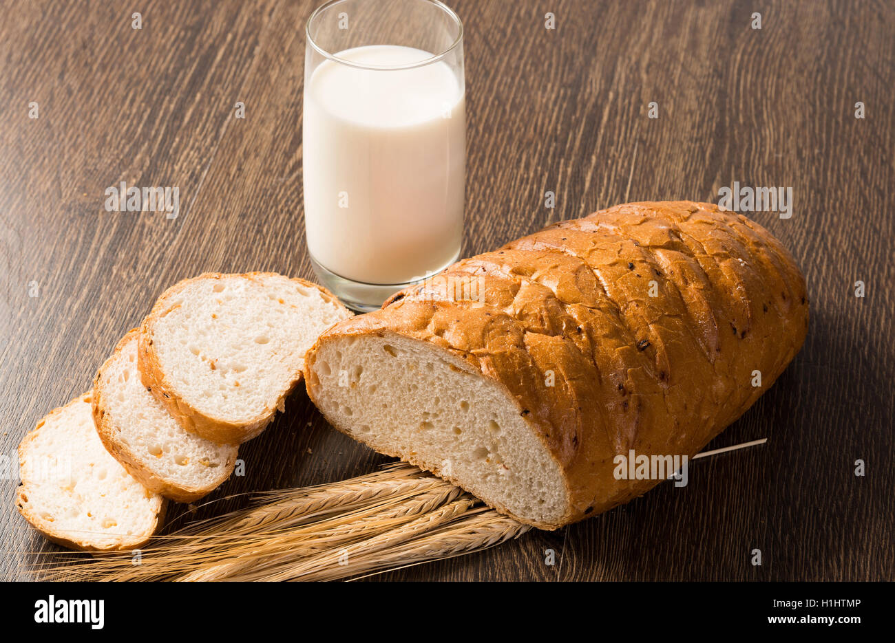 sliced ΓÇïΓÇïbread with cereals Stock Photo - Alamy