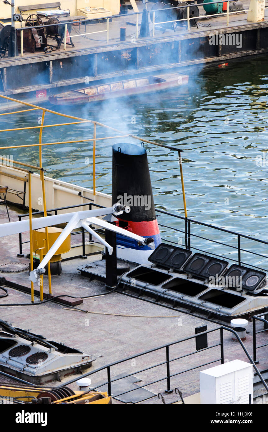 Boat and funnel smoke hi-res stock photography and images - Alamy