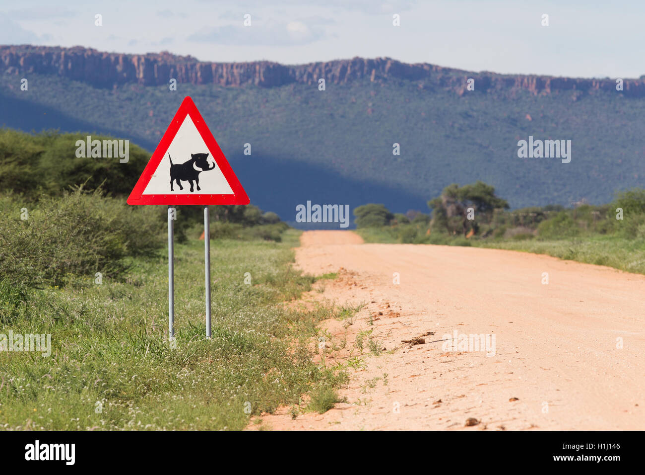Car swerve sign hi-res stock photography and images - Alamy