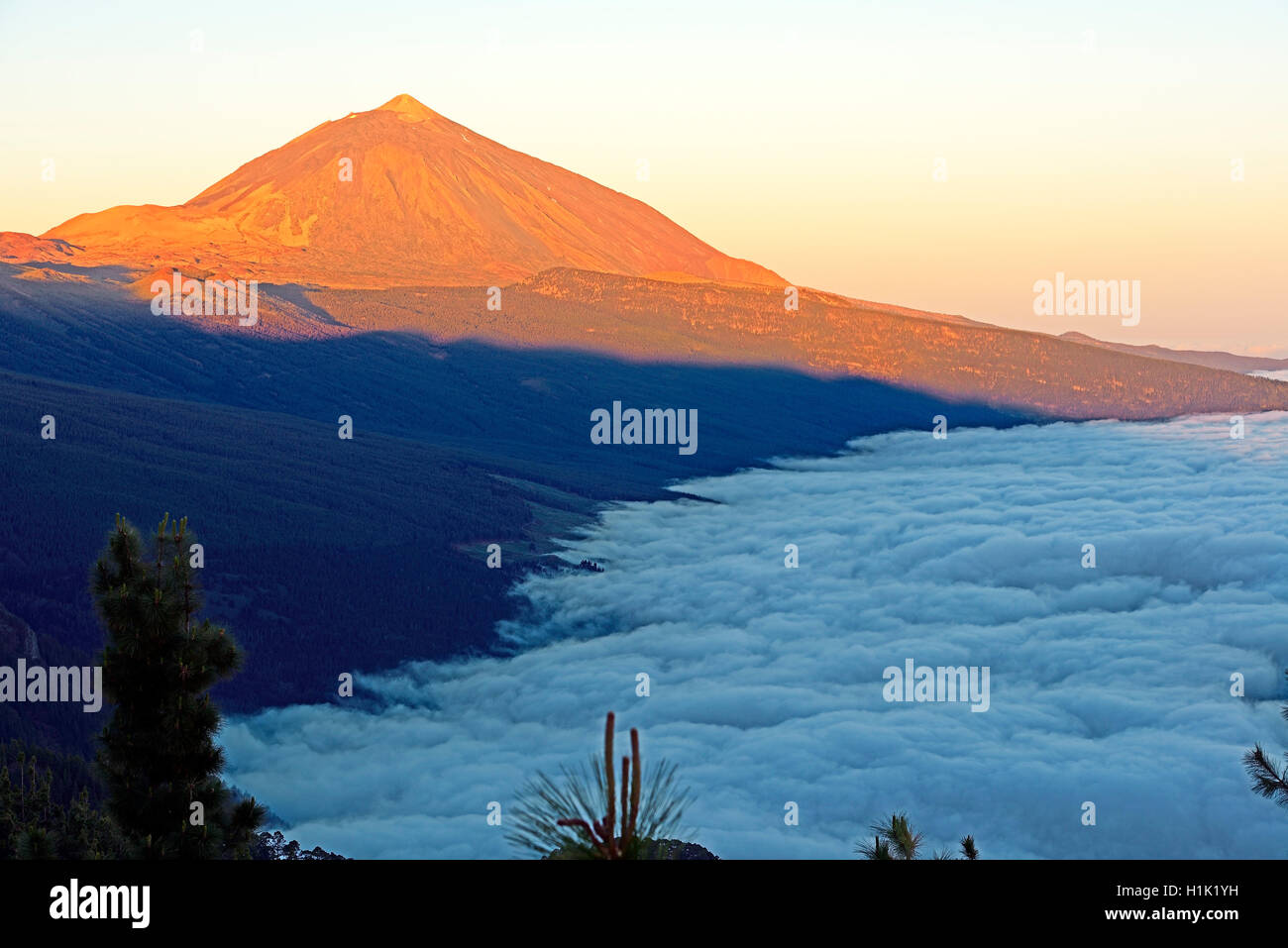Aussichtspunkt chipeque hi-res stock photography and images - Alamy
