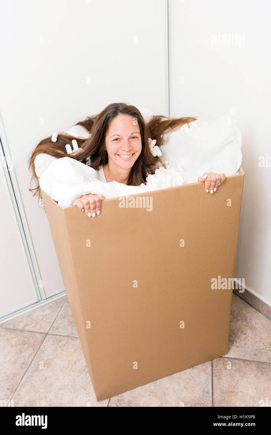 Female worker packing box in warehouse hi-res stock photography and ...