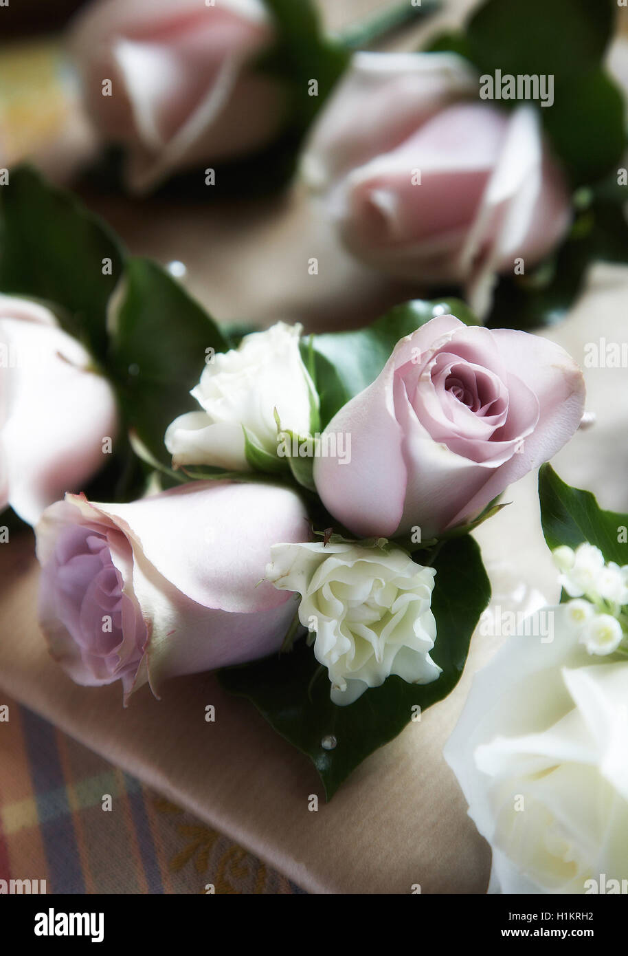 A selection of wedding flowers for the bride and groom Stock Photo - Alamy