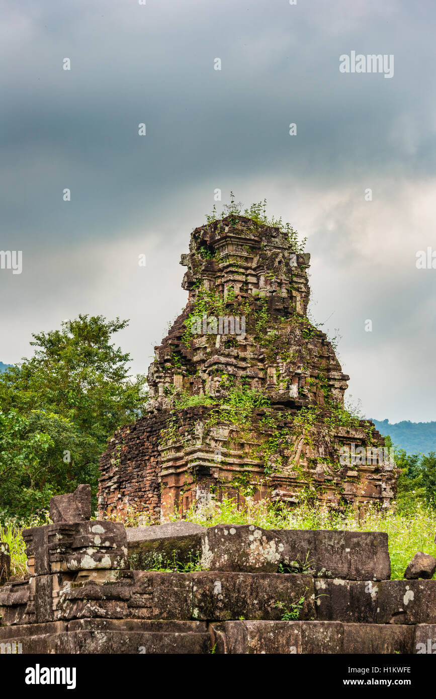 Mỹ Sơn, My Son, Temple, mossy dilapidated ruins, Temple City, UNESCO ...