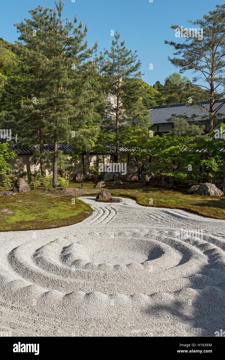 Zen garden at Kodaiji (Kodai-ji) Temple, Kyoto, Japan Stock Photo - Alamy