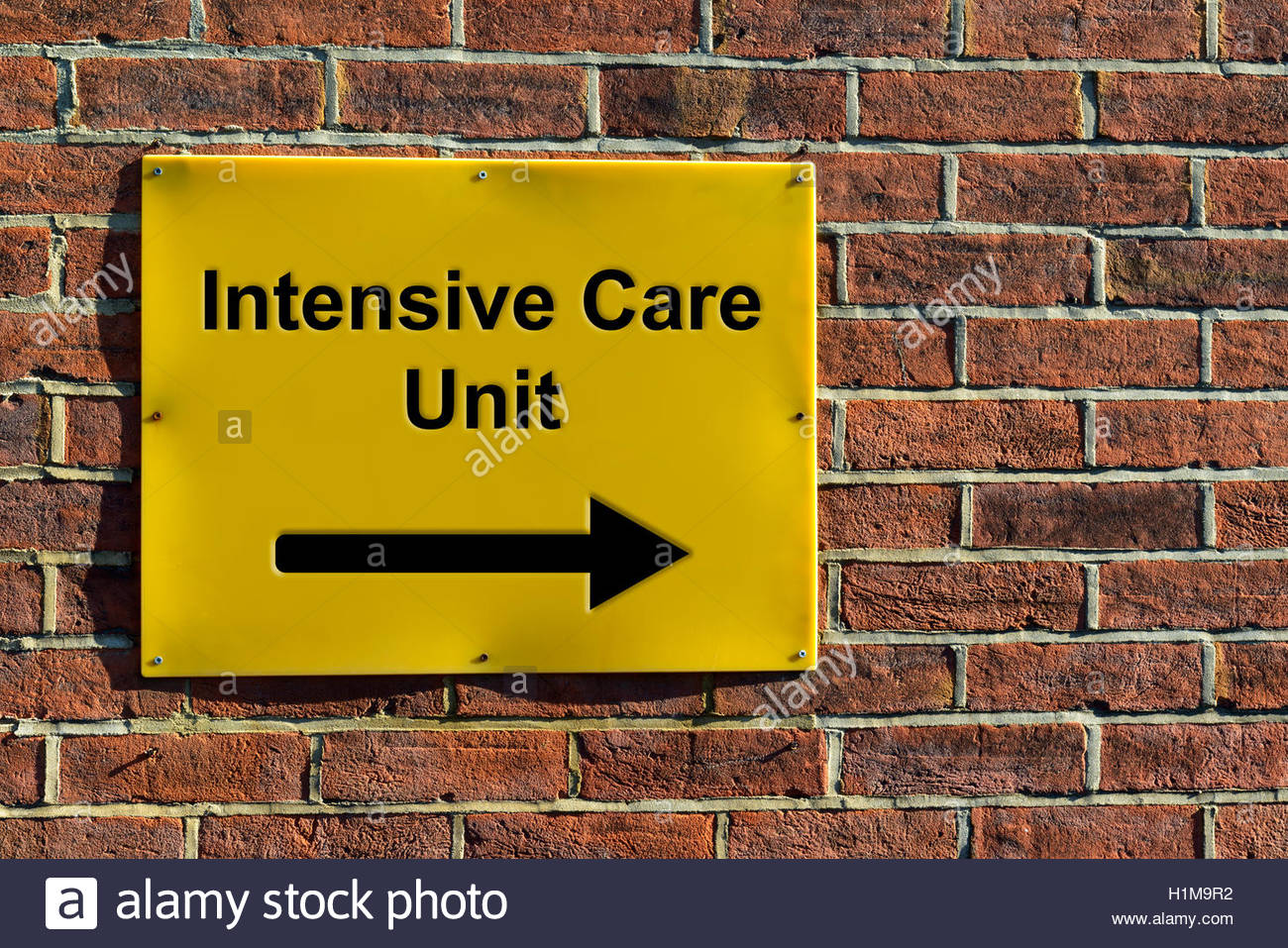 Intensive Care Unit Uk Stock Photos & Intensive Care Unit Uk Stock ...