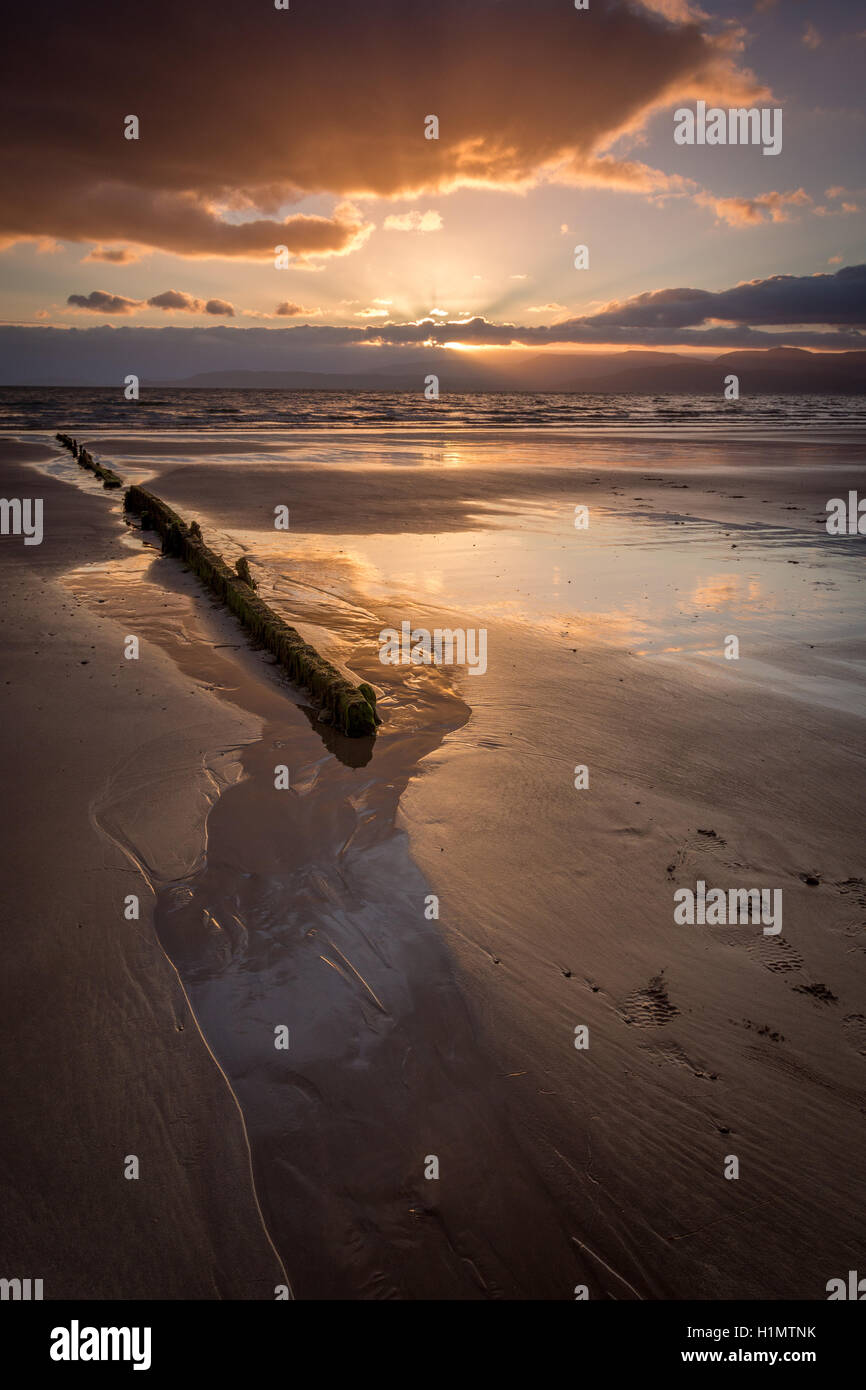Rossbeigh strand hi-res stock photography and images - Alamy