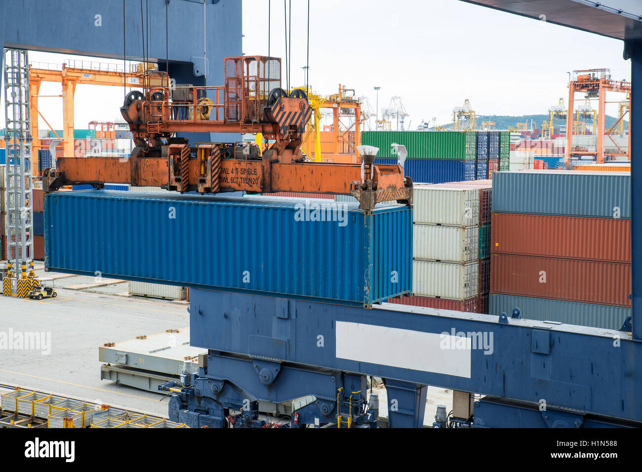 Cargo vessel background hi-res stock photography and images - Alamy
